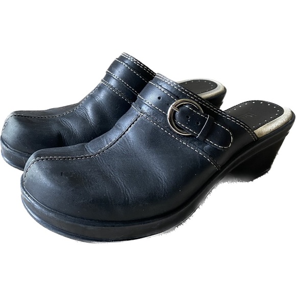 Bass | Shoes | Bass Black Leona Leather Clogs Vintage | Poshmark